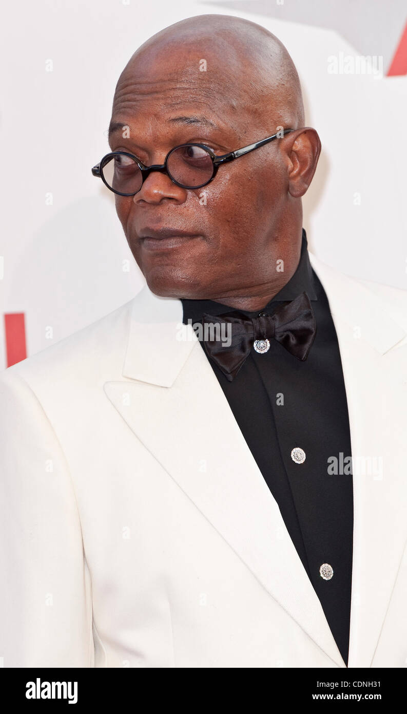 Morgan freeman samuel l jackson hi-res stock photography and images - Alamy