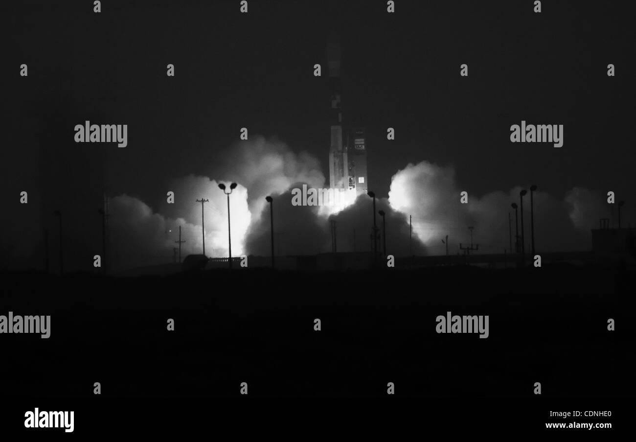 Vandenberg air force base california Black and White Stock Photos ...