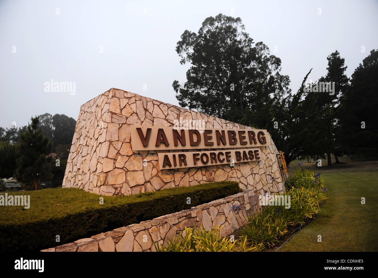 Delta ii heavy rocket hi-res stock photography and images - Alamy