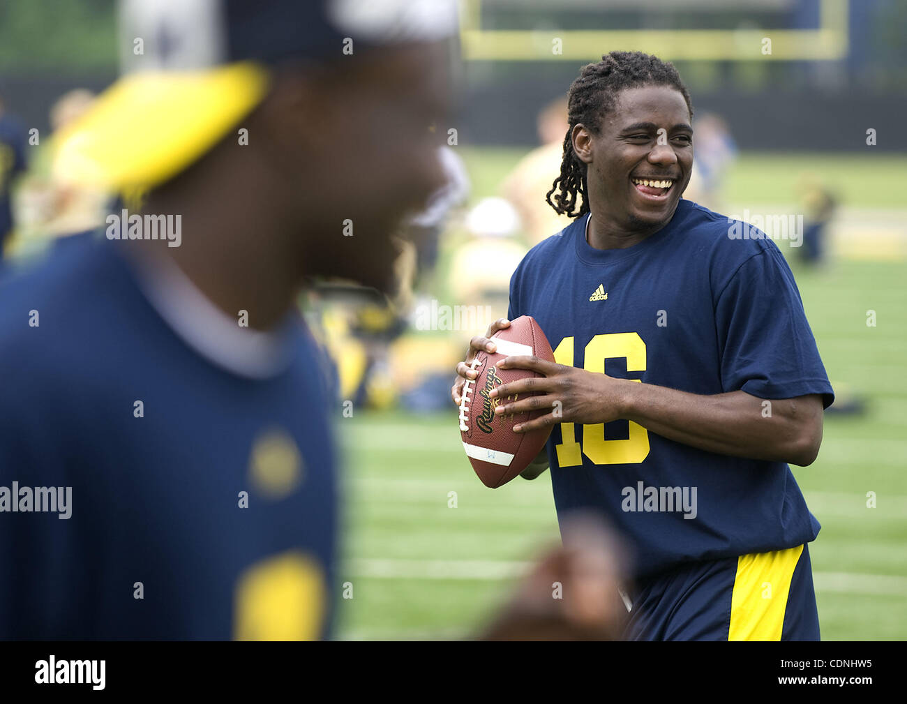 June 11, 2011 - Ann Arbor, Michigan, U.S - Quarterback Denard Robinson ...