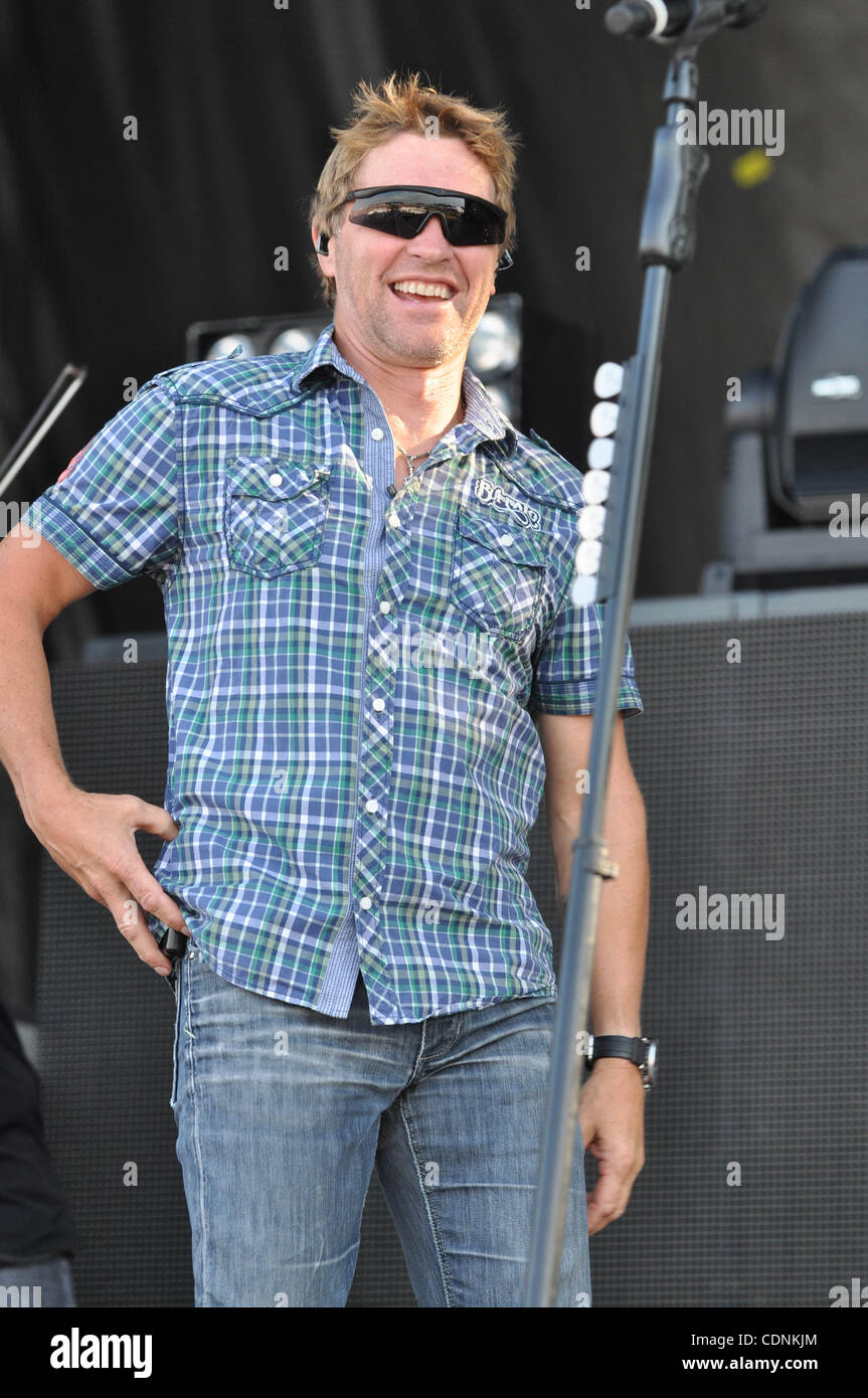 June 17, 2011 - Roanoke Rapids, North Carolina, USA Singer CRAIG MORGAN ...