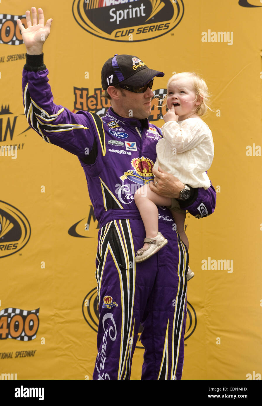 June 19, 2011 - Brooklyn, Michigan, U.S - Matt Kenseth waves to the ...