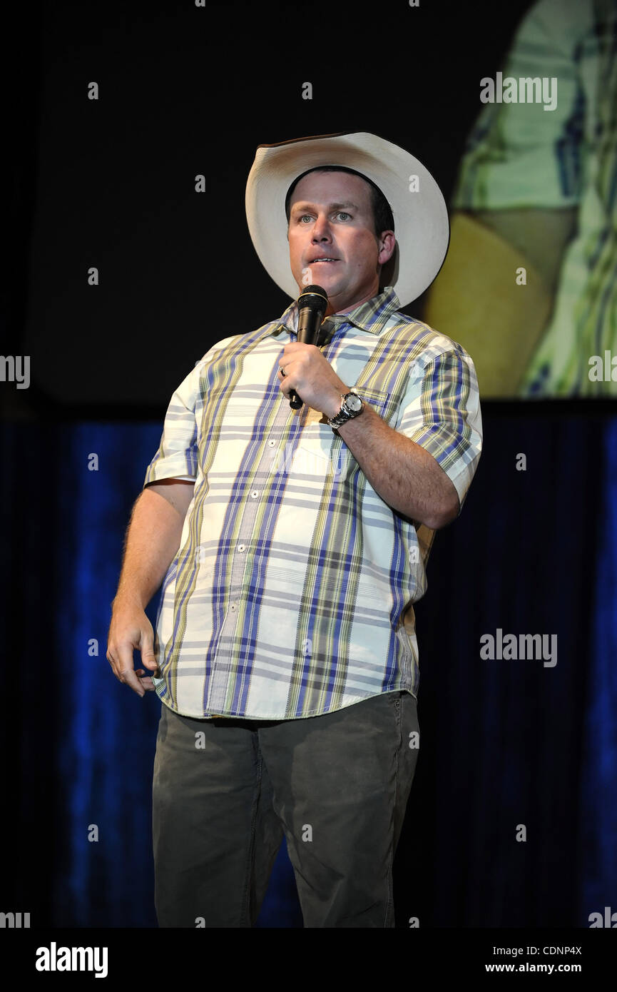 Rodney Carrington performed a live stand up comedy act in the Somala ...