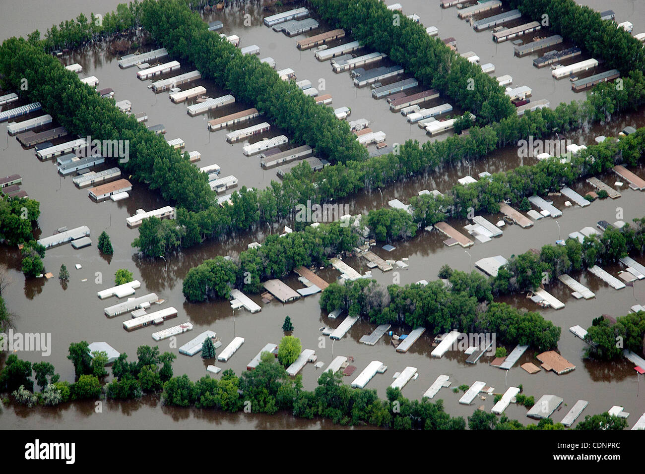 Jun 26, 2011 - Minot, North Dakota, U.S. - Mobile homes in Minot are ...