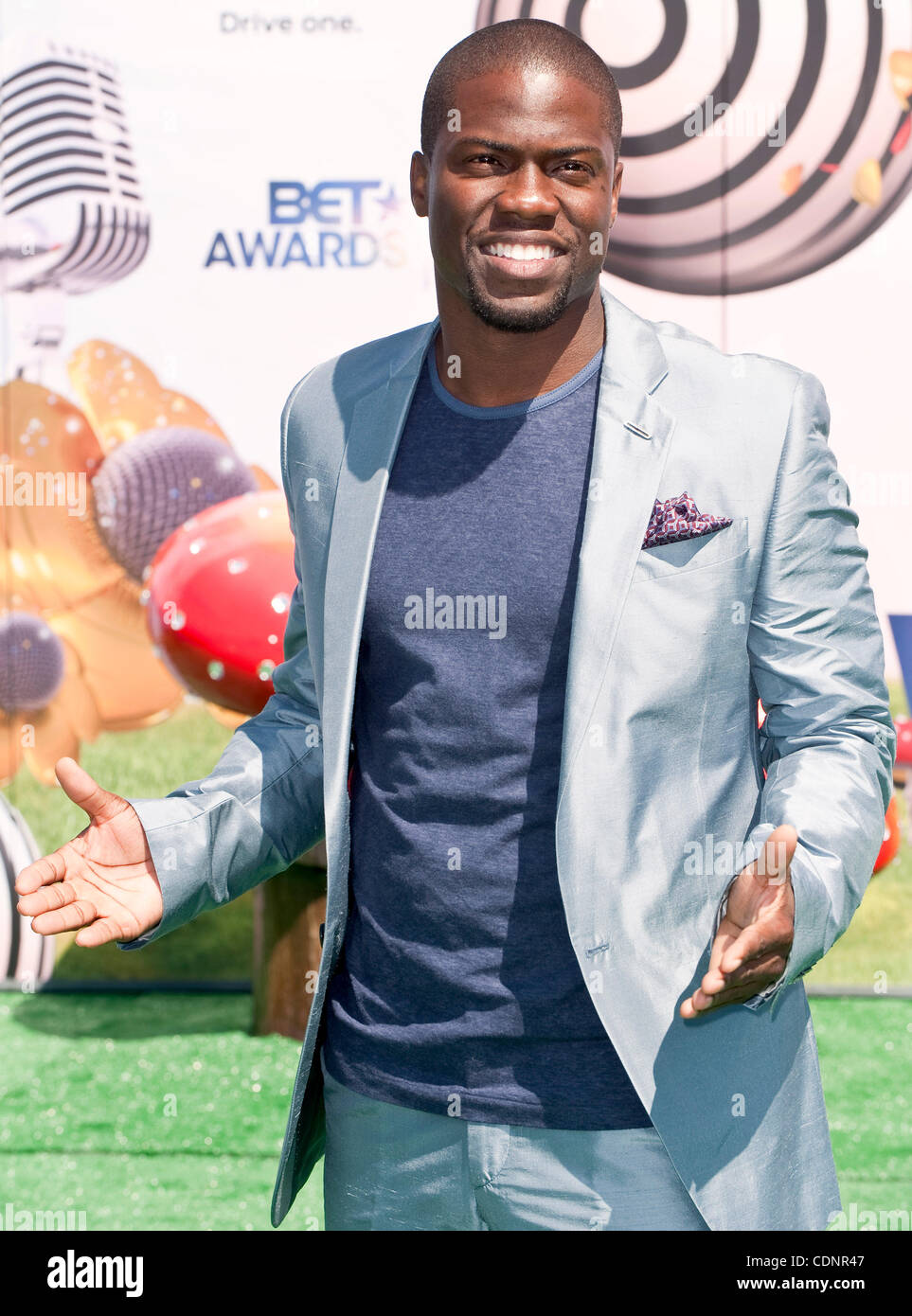June 26, 2011 - Los Angeles, California, USA - Kevin Hart arrives for ...