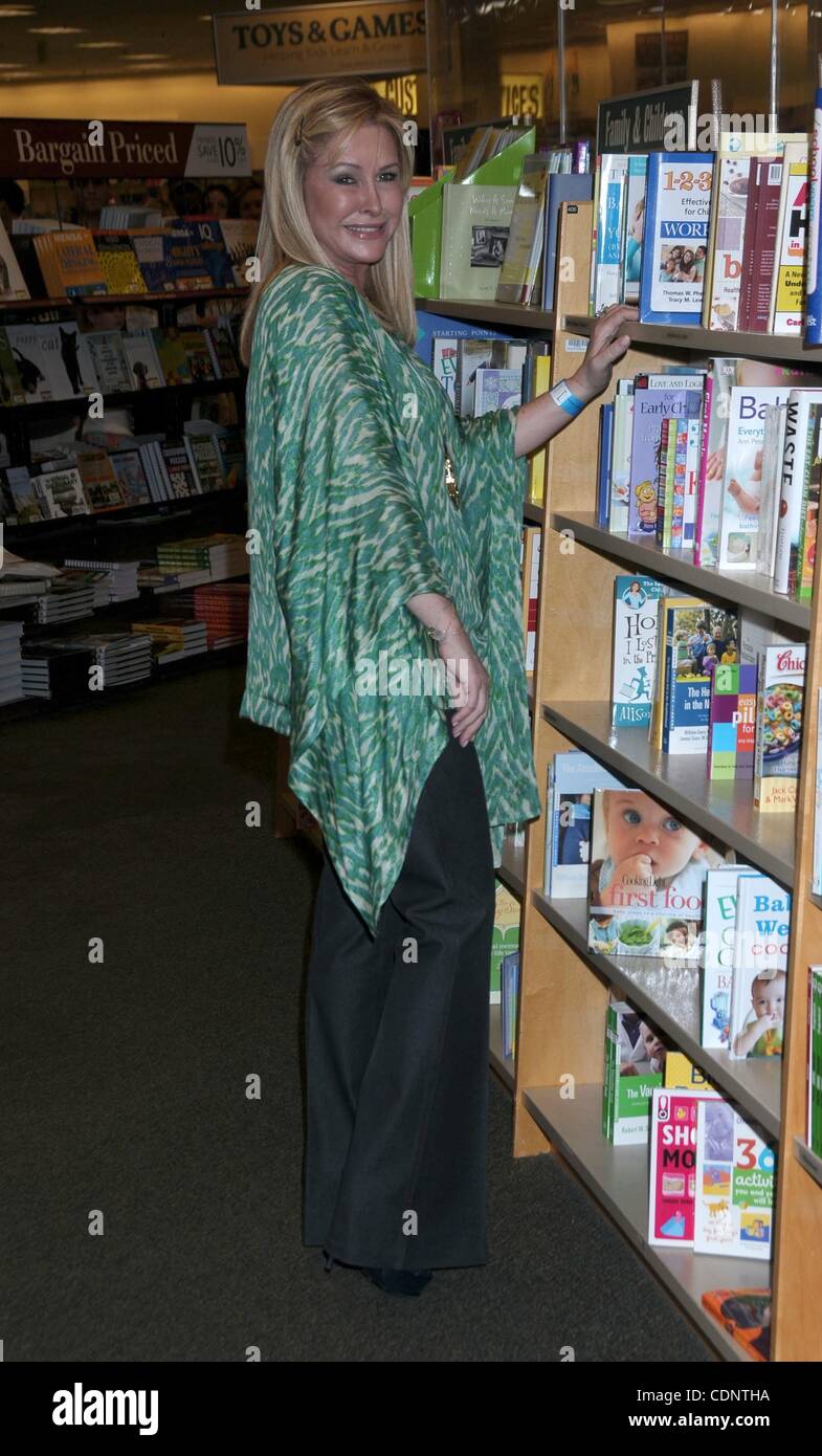 Kathy barnes hi-res stock photography and images - Alamy