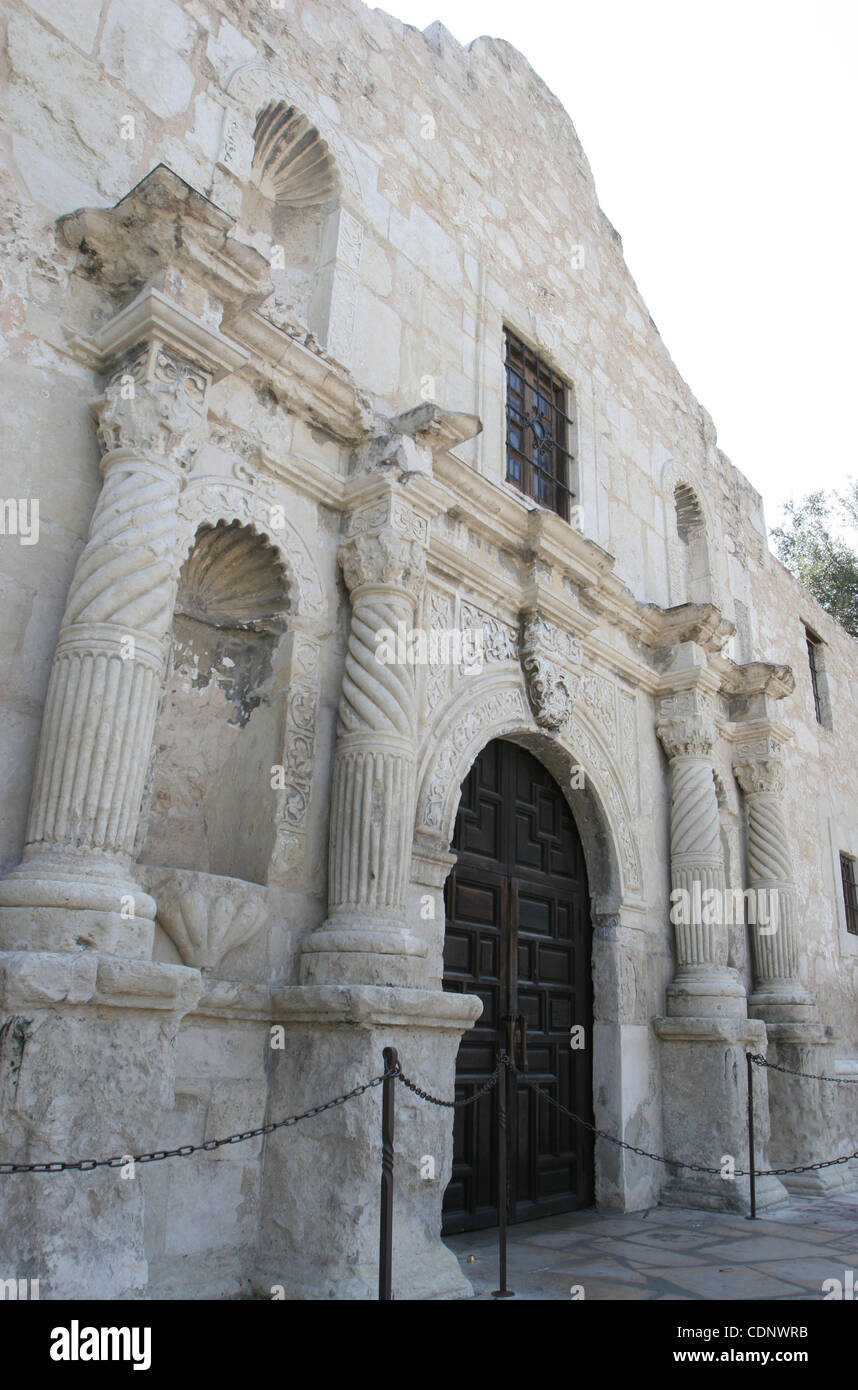 Sept, 2005 - San Antonio, Texas, U.S. - Photos of the Alamo fort in San ...