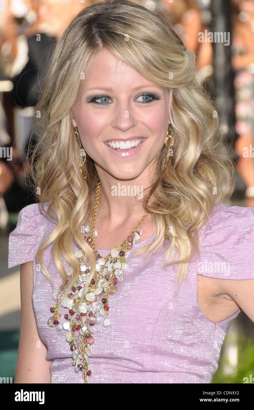 Katrina Begin Stock Photos & Katrina Begin Stock Images - Alamy