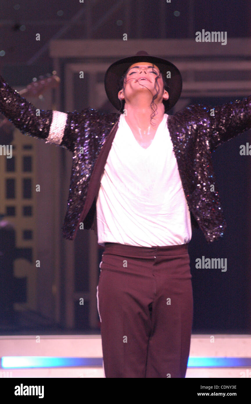 Legends in concert theater hi-res stock photography and images - Alamy