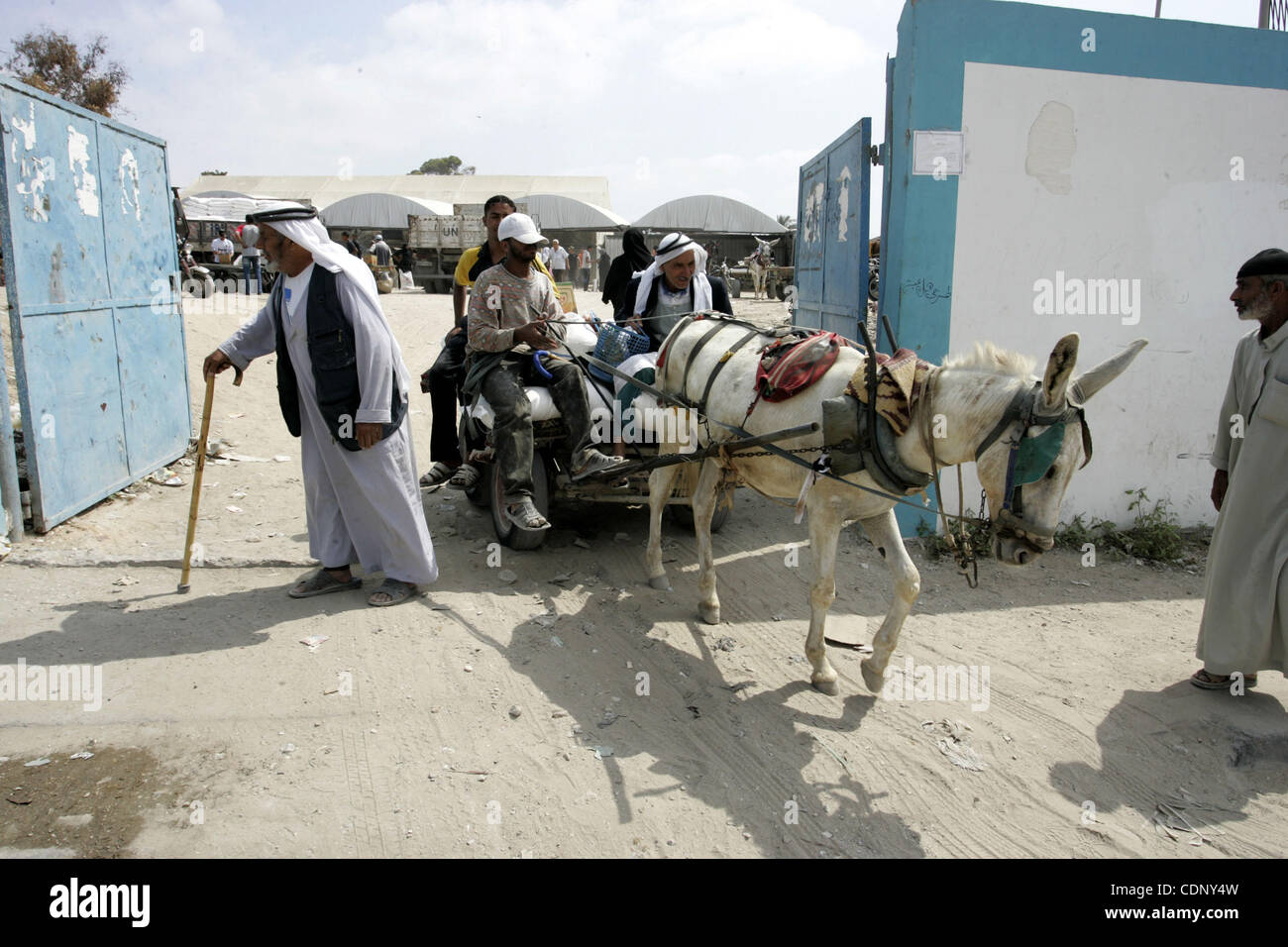 United nations aid hi-res stock photography and images - Alamy