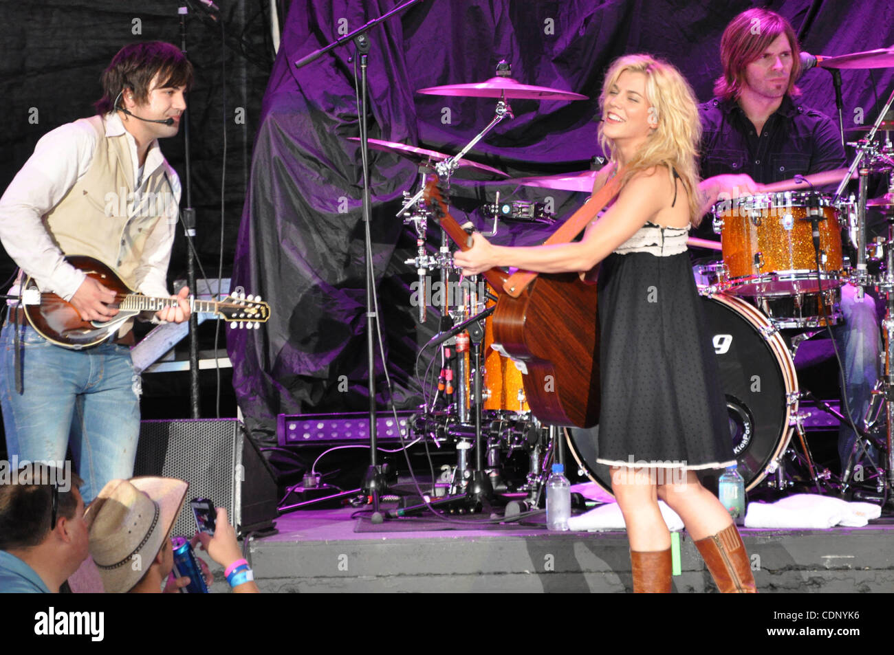 Kimberly perry and neil perry hi-res stock photography and images - Alamy