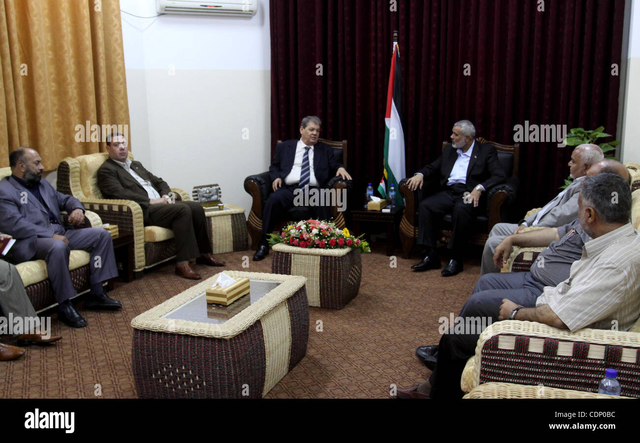 Palestinian Prime Minister in Gaza Strip, Ismail Haniya meets with ...