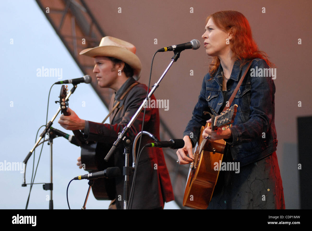 Gillian welch hi-res stock photography and images - Alamy