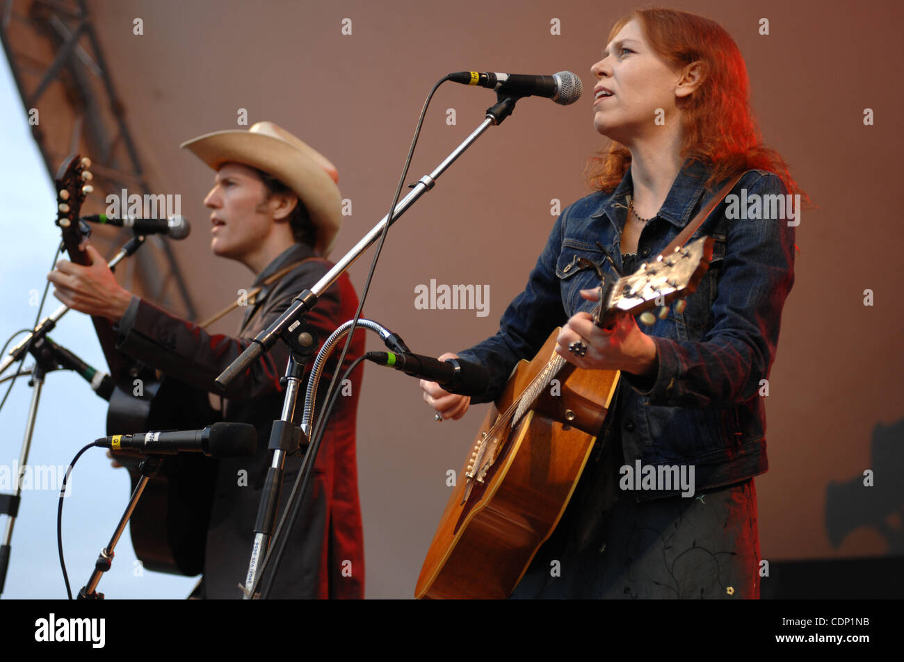 Gillian welch hi-res stock photography and images - Alamy