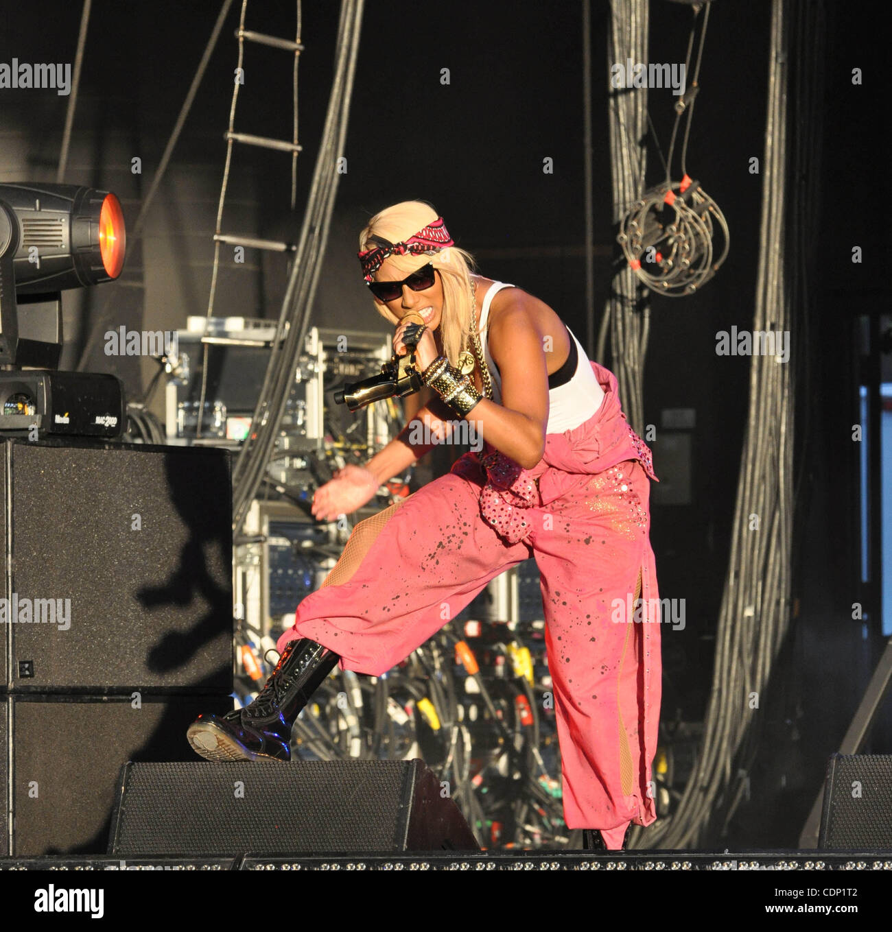 Jul 15, 2011 - Raleigh, North Carolina, USA Singer KERI HILSON ...