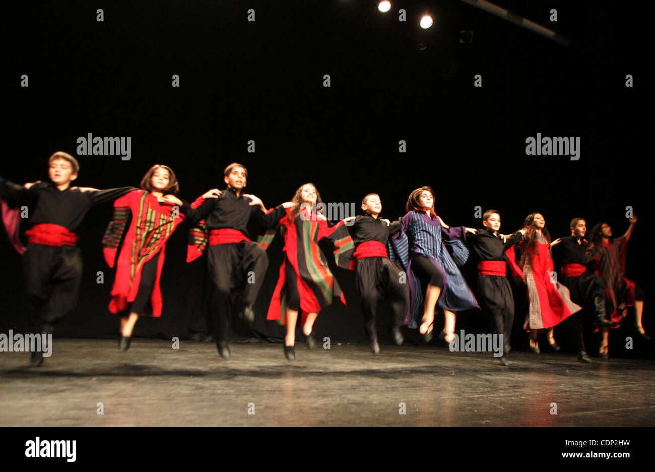 Palestinian dabka dance hi-res stock photography and images - Alamy