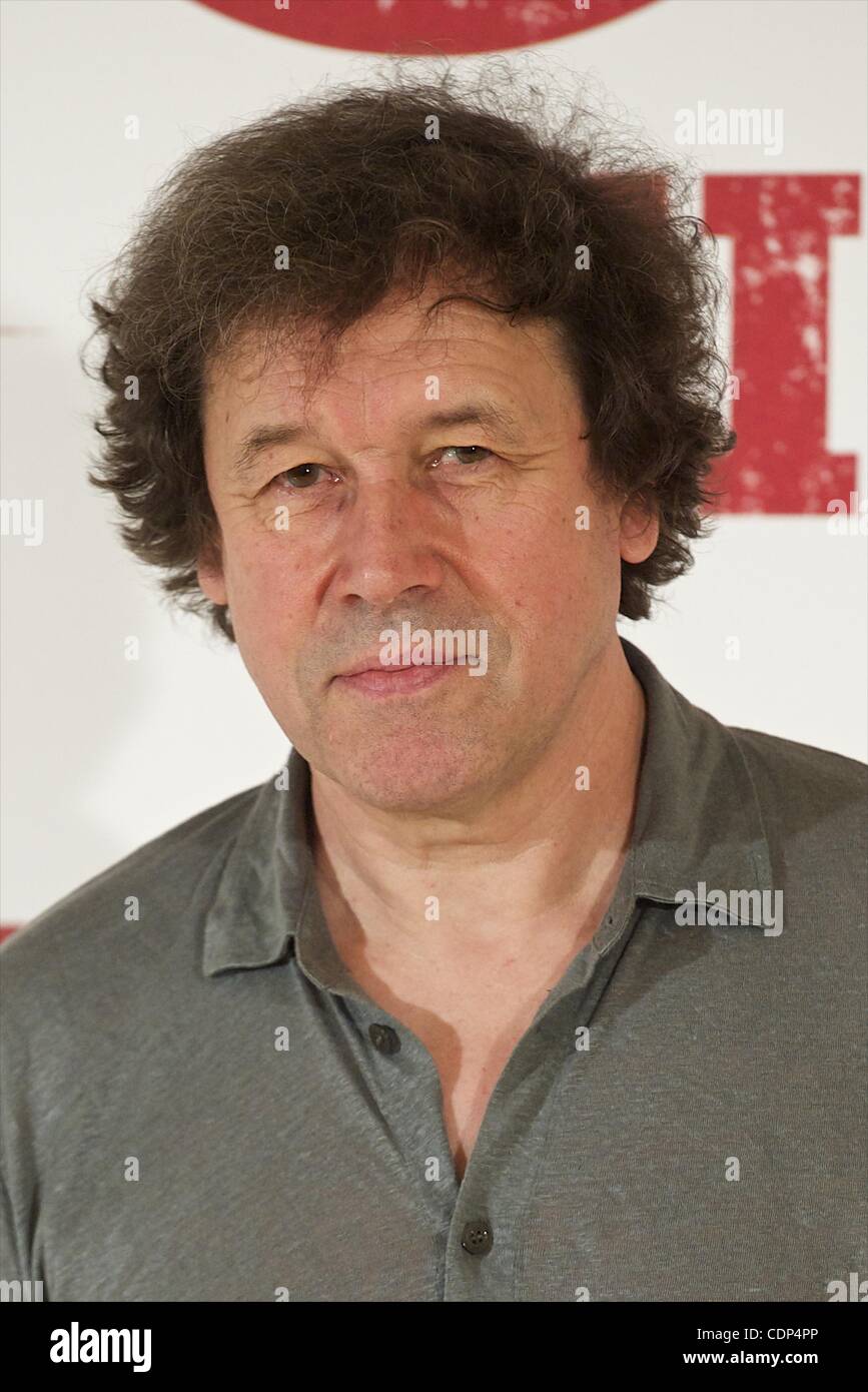 Actor stephen rea hi-res stock photography and images - Alamy