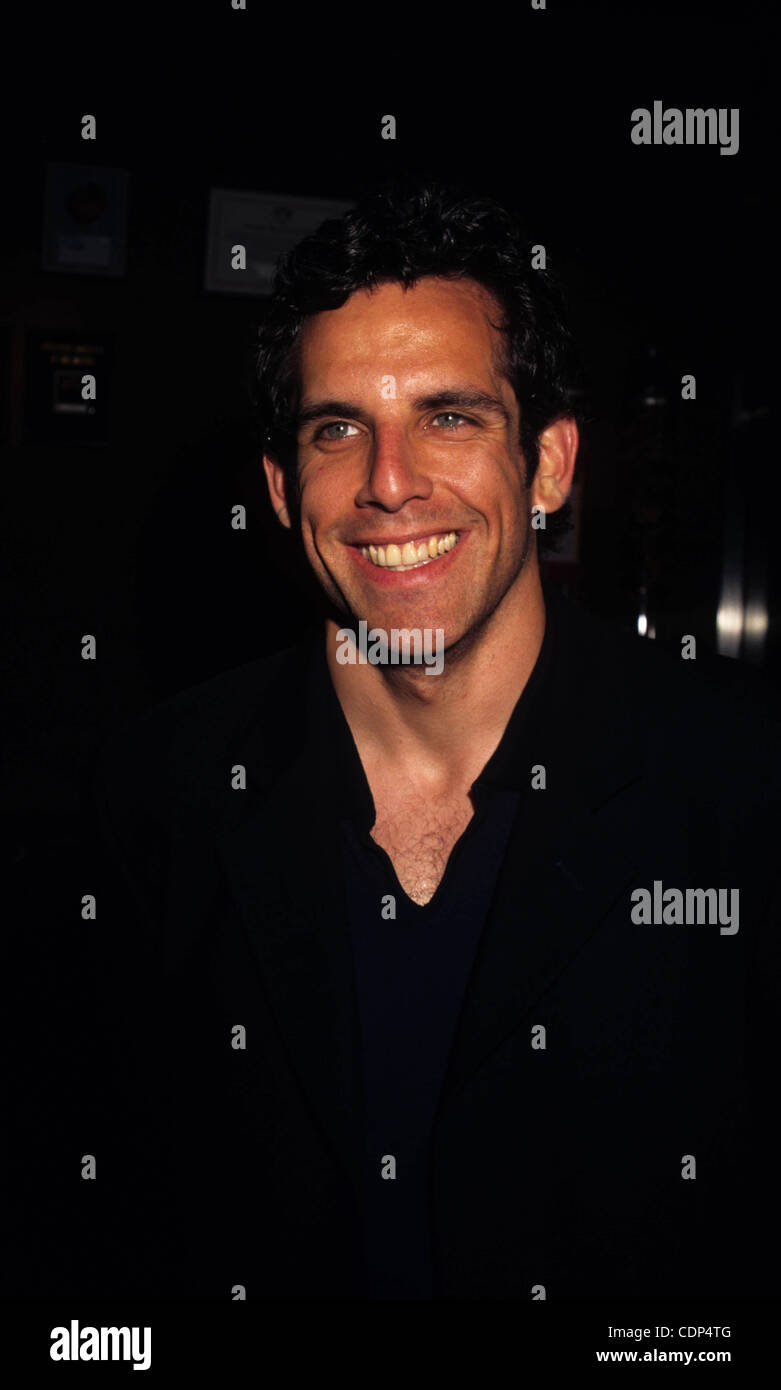 Out of sight 1998 hi-res stock photography and images - Alamy