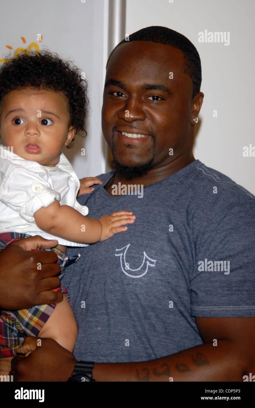 Jun 16,2011-New York, New York,USA SHONN GREENE and Family at the ...