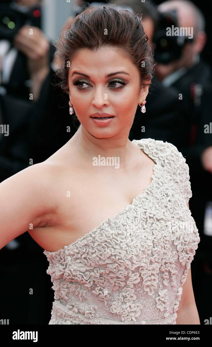 May 11, 2011 - Hollywood, California, U.S. - AISHWARYA RAI.Midnight in ...