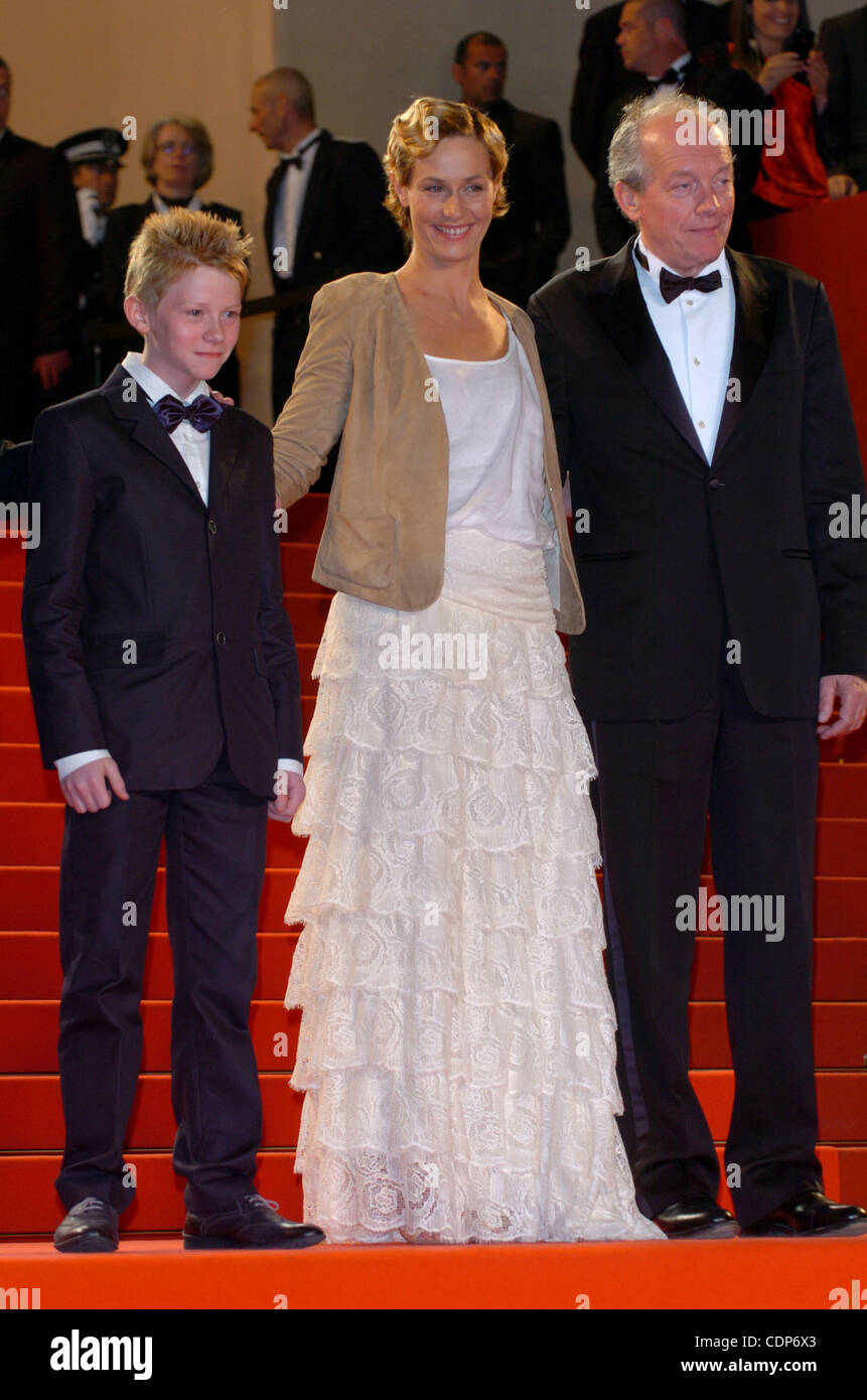 (L-R) Director Jean-Pierre Dardenne, actor Thomas Doret, actress Cecile ...