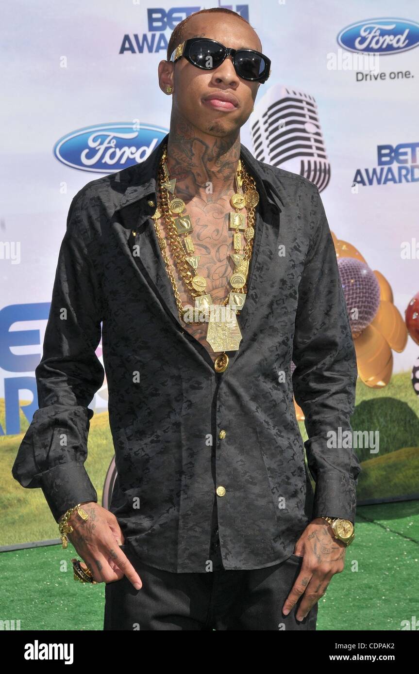 2011 bet awards hi-res stock photography and images - Alamy