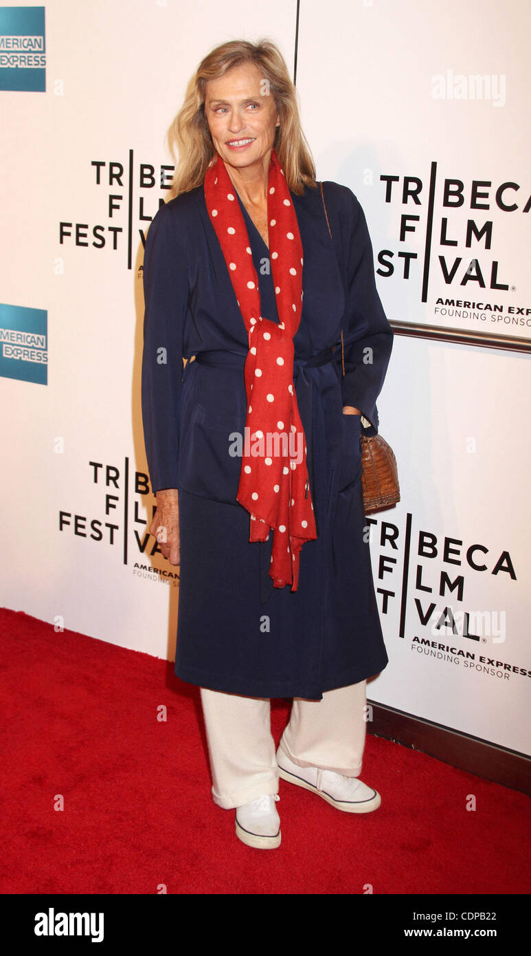 Apr. 20, 2011 - New York, New York, U.S. - Model LAUREN HUTTON attends ...