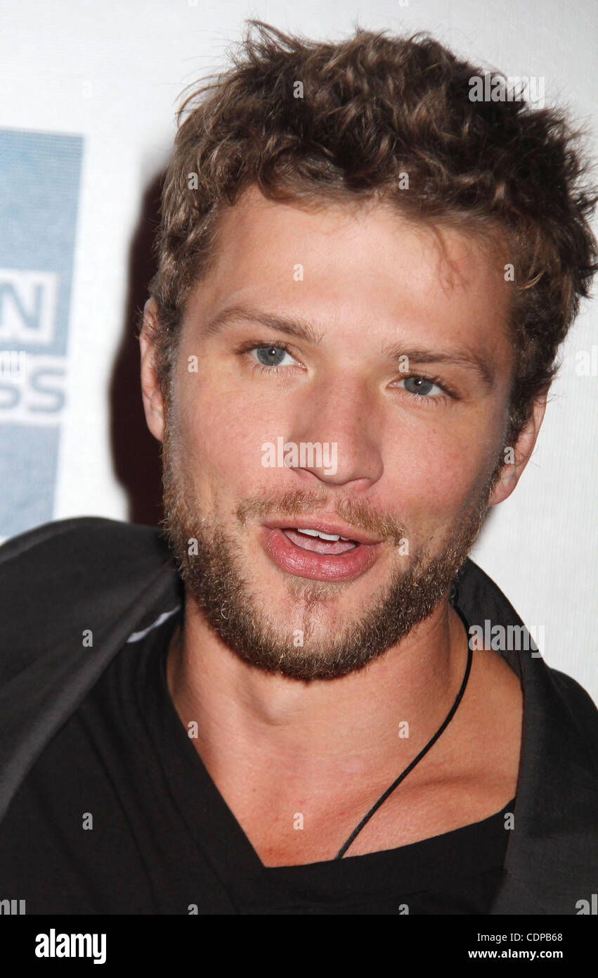 Apr. 21, 2011 - New York, New York, U.S. - Actor RYAN PHILLIPPE attends ...