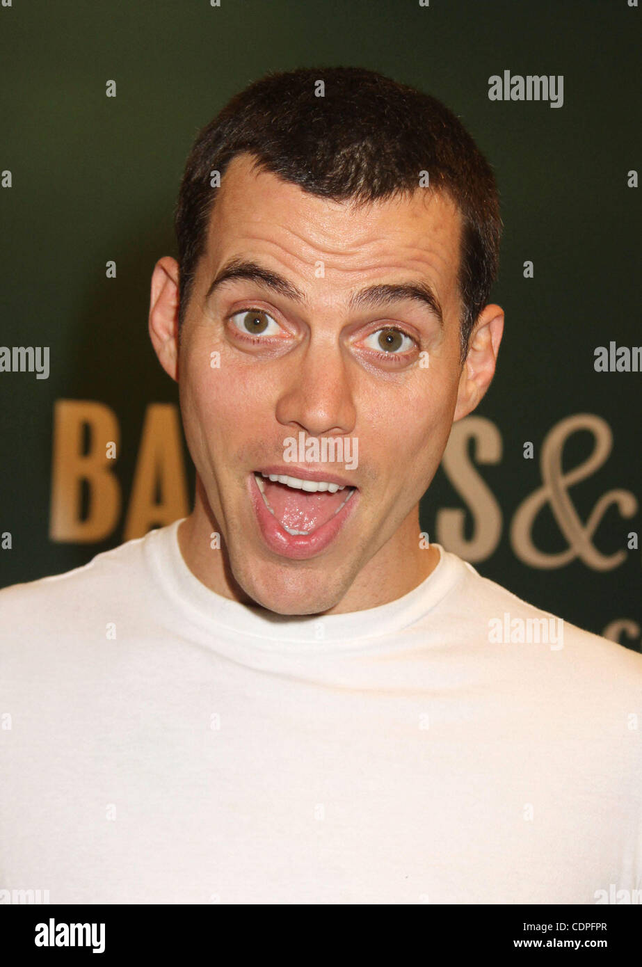 Steve O Book High Resolution Stock Photography and Images - Alamy