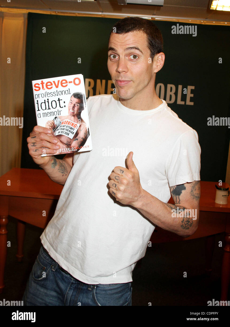 Steve O Book High Resolution Stock Photography and Images - Alamy
