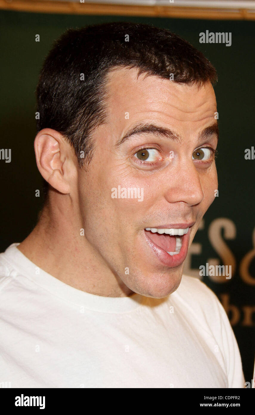 June 8, 2011 - New York, New York, U.S. - Personality STEVE-O promotes ...