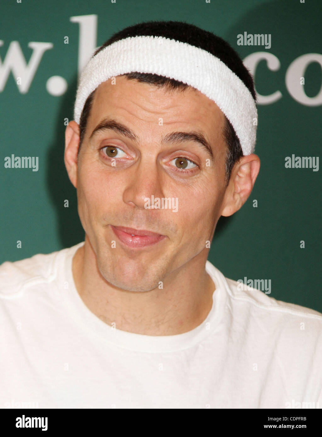 Steve O Book High Resolution Stock Photography and Images - Alamy