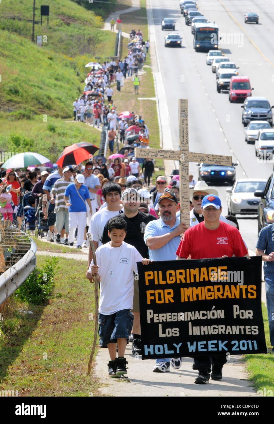 Hispanic immigrants hi-res stock photography and images - Alamy