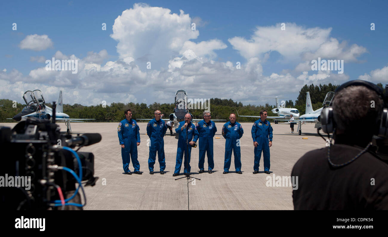 Apr 26, 2011 - Cape Canaveral, Florida, U.S. - The STS-134 shuttle ...