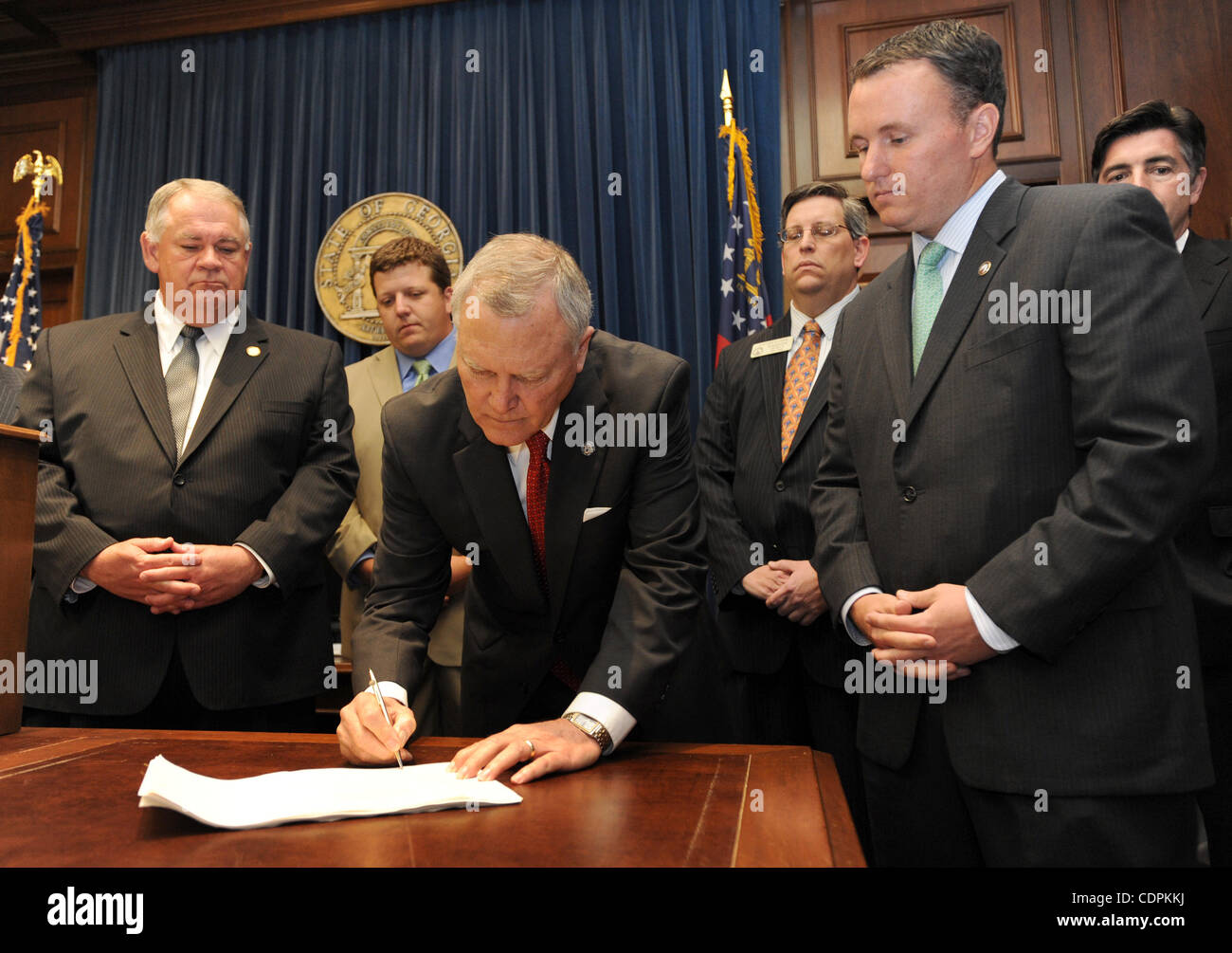 May 13, 2011 - Atlanta, GEORGIA, U.S. - Georgia Governor Nathan Deal (C ...