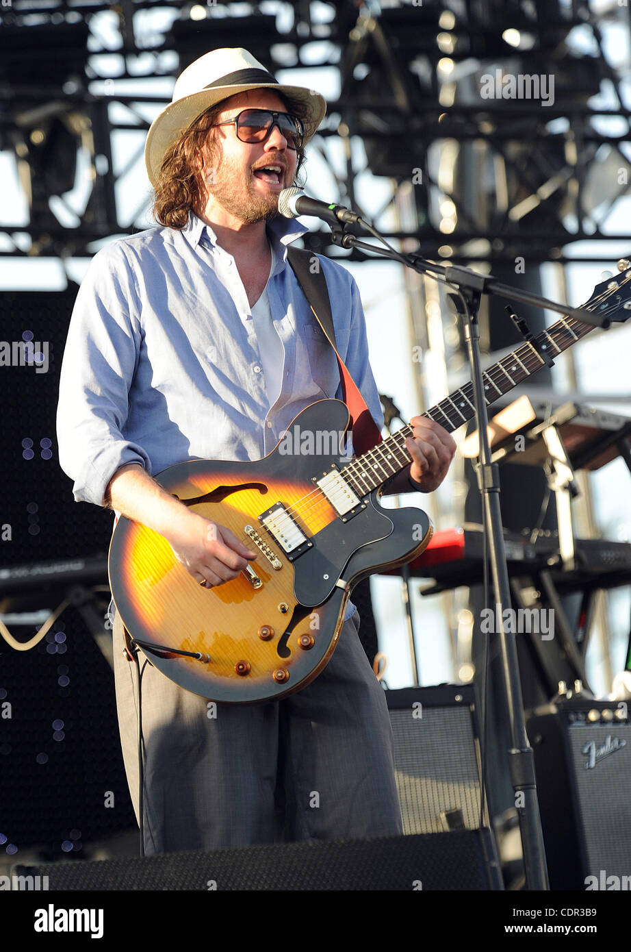Apr 16, 2011 - Indio, California; USA - Singer KEVIN DREW of the band ...