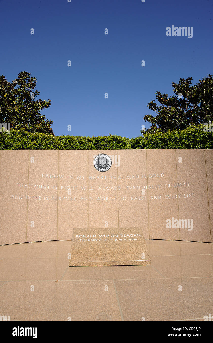 Apr 29, 2011 - Simi Valley, California; USA - The memorial where ...