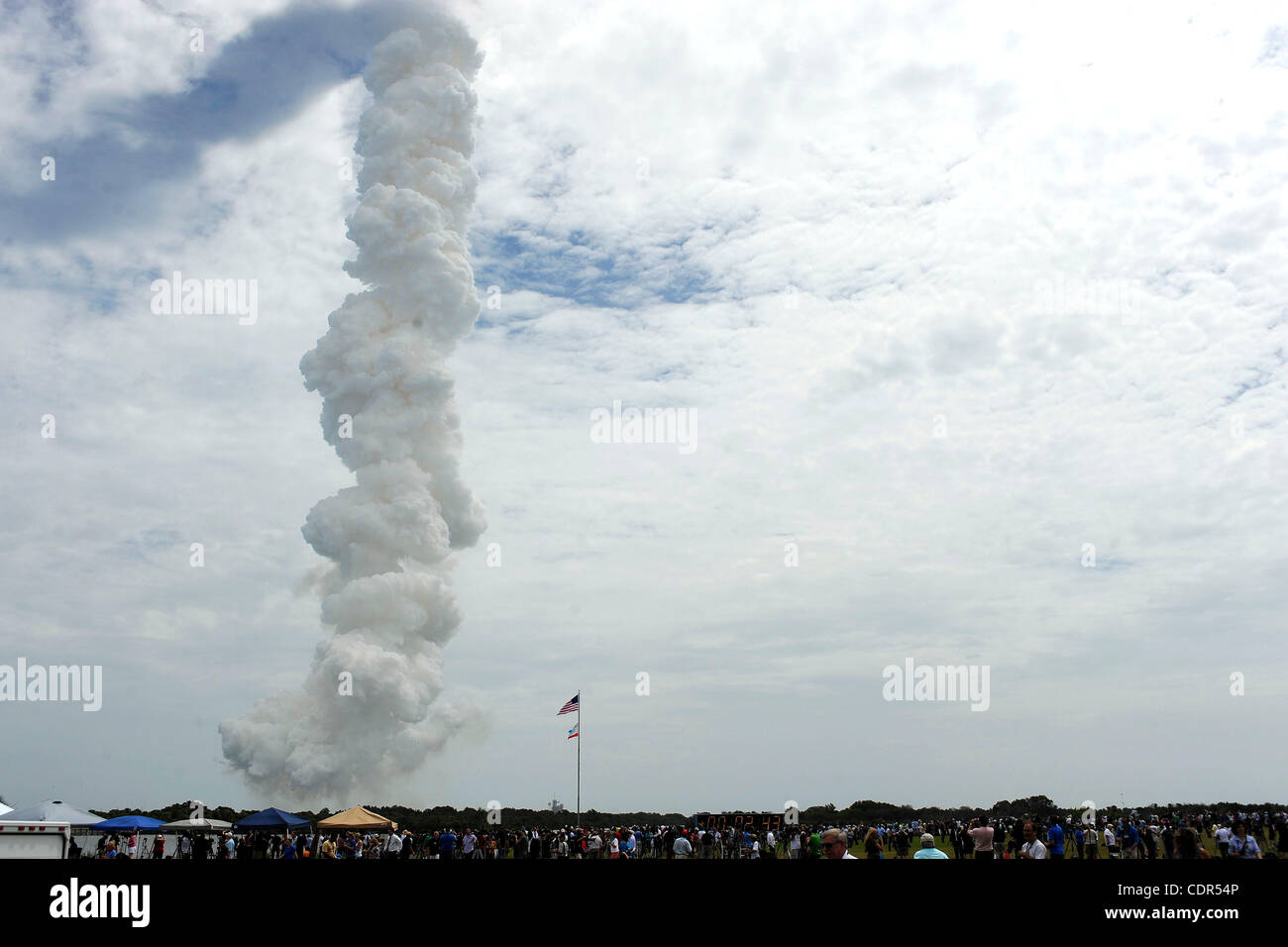 July 08, 2011 - Cape Canaveral, Florida, U.S. - Space shuttle Atlantis ...