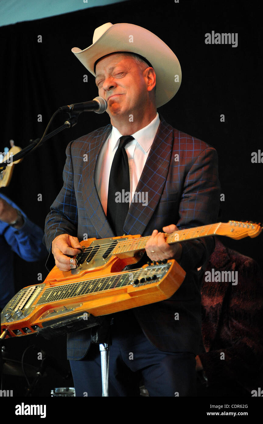 Apr. 30, 2011 - Indio, California; USA - Musician JUNIOR BROWN performs ...