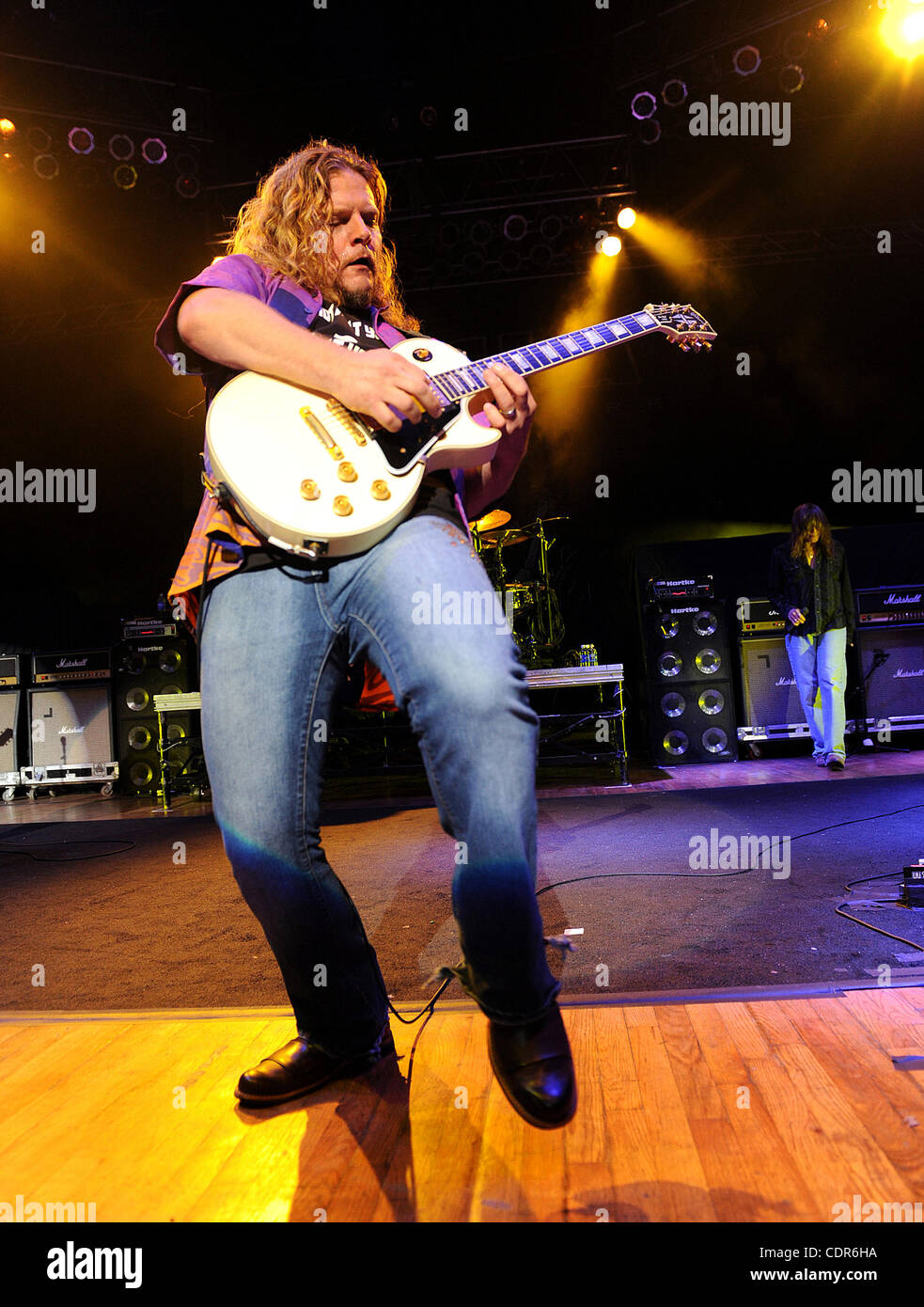 Frank hannon tesla hi-res stock photography and images - Alamy