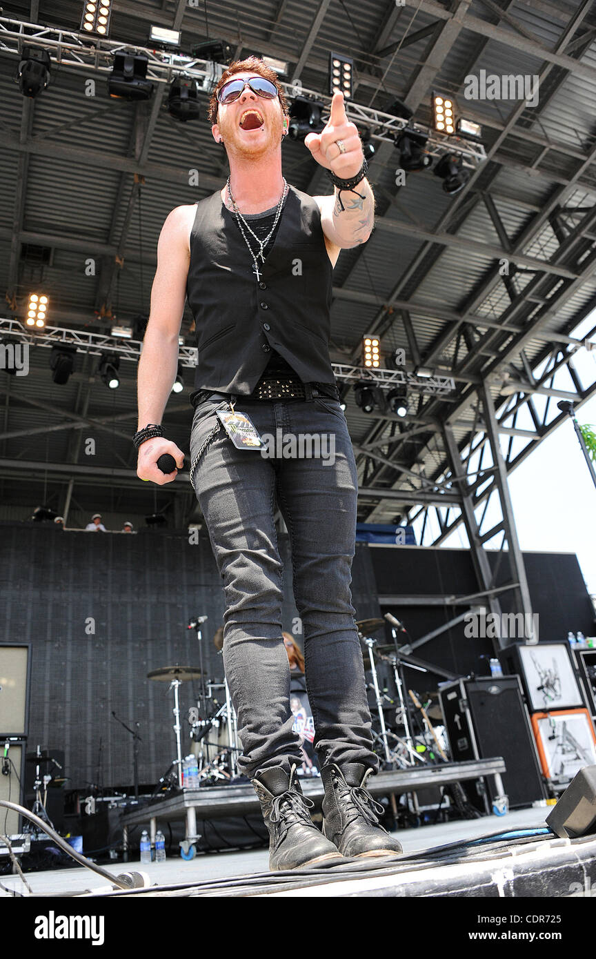 May. 22, 2011 - Columbus, Ohio; USA - Singer JARED WEEKS of the band ...