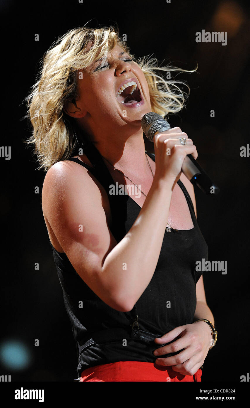 Jun 10, 2011 - Nashville, Tennessee; USA - Singer JENNIFER NETTLES of ...