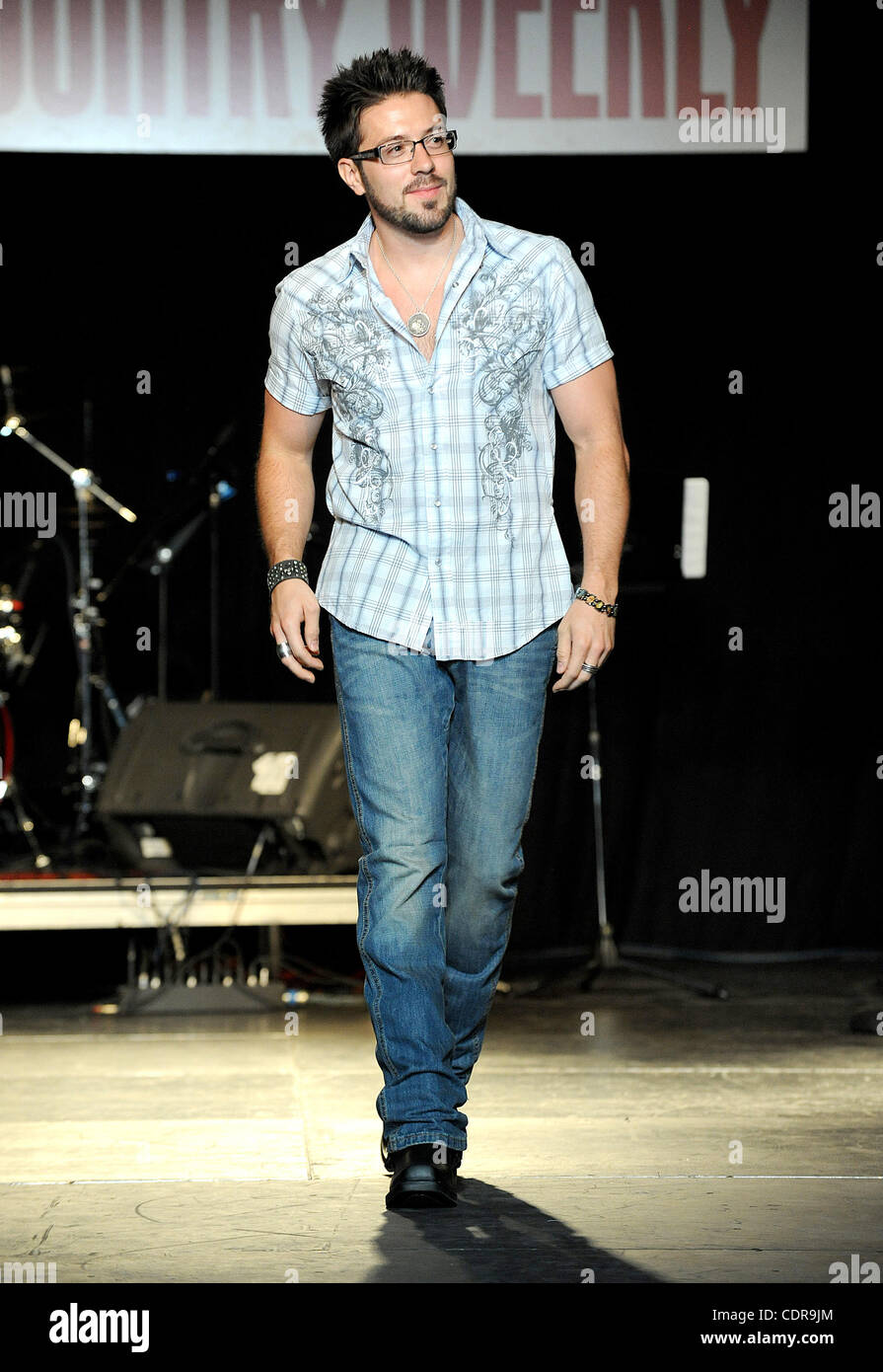 Danny gokey concert hi-res stock photography and images - Alamy