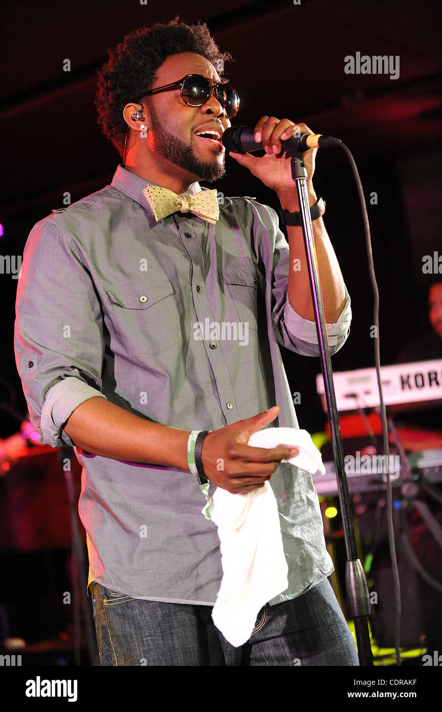 Jul 1, 2011 - New Orleans, Louisiana; USA - Singer DWELE performs live ...