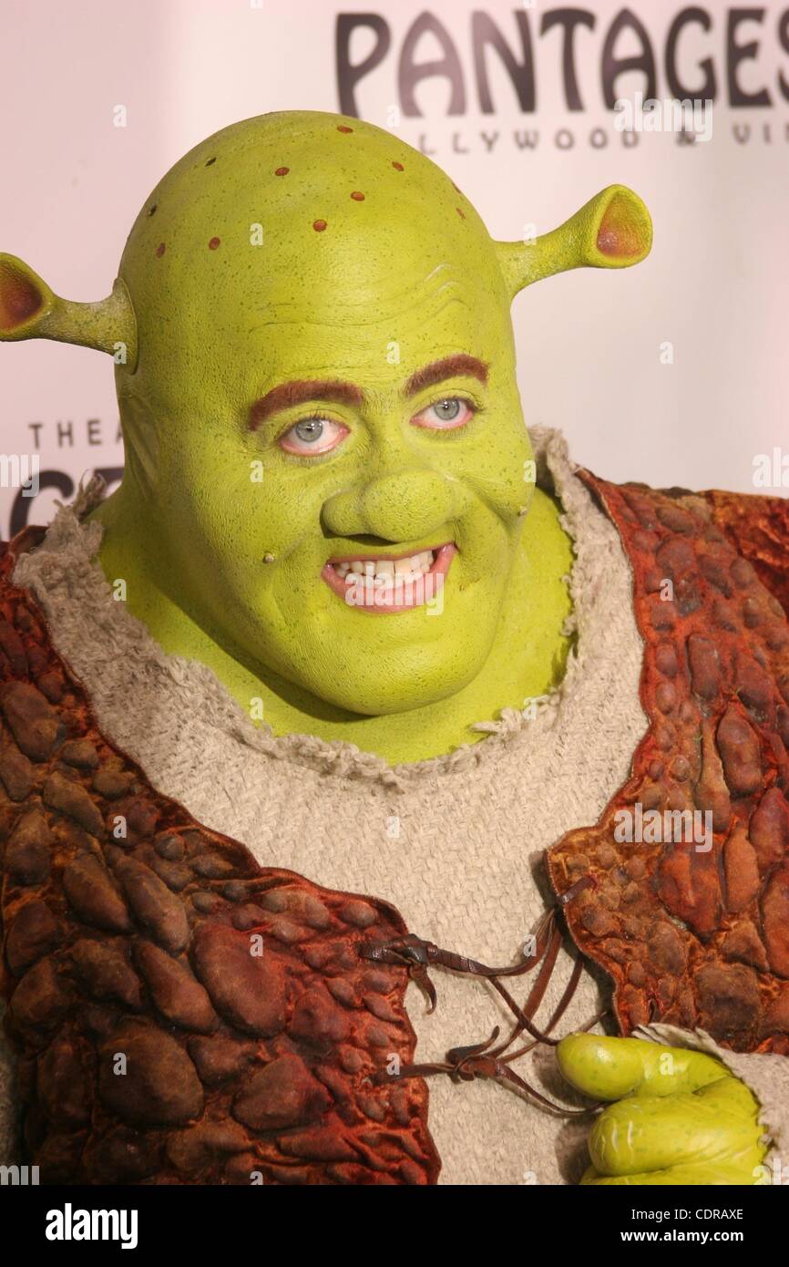 Shrek musical hi-res stock photography and images - Alamy