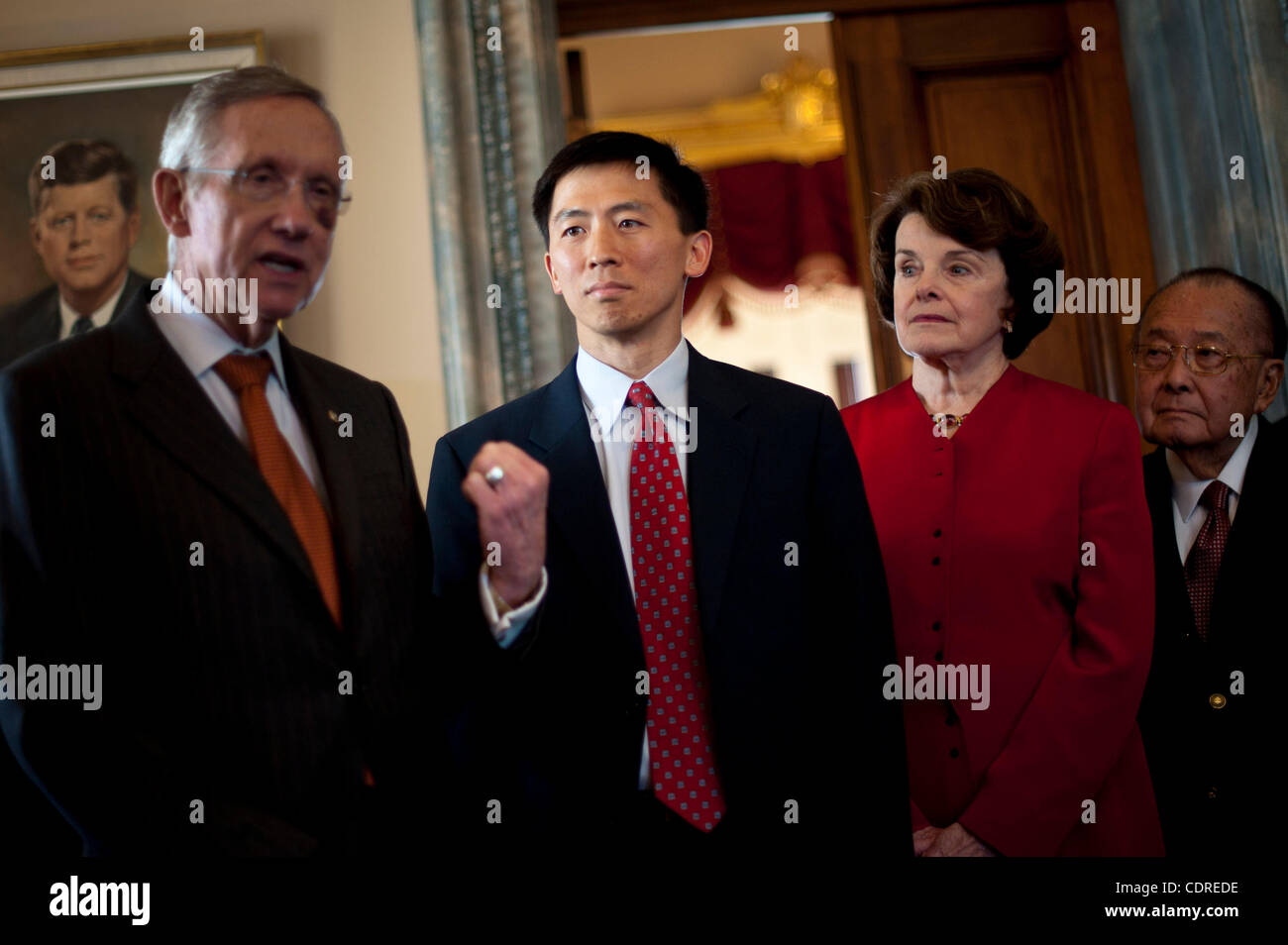 Harry reid boxer hi-res stock photography and images - Alamy
