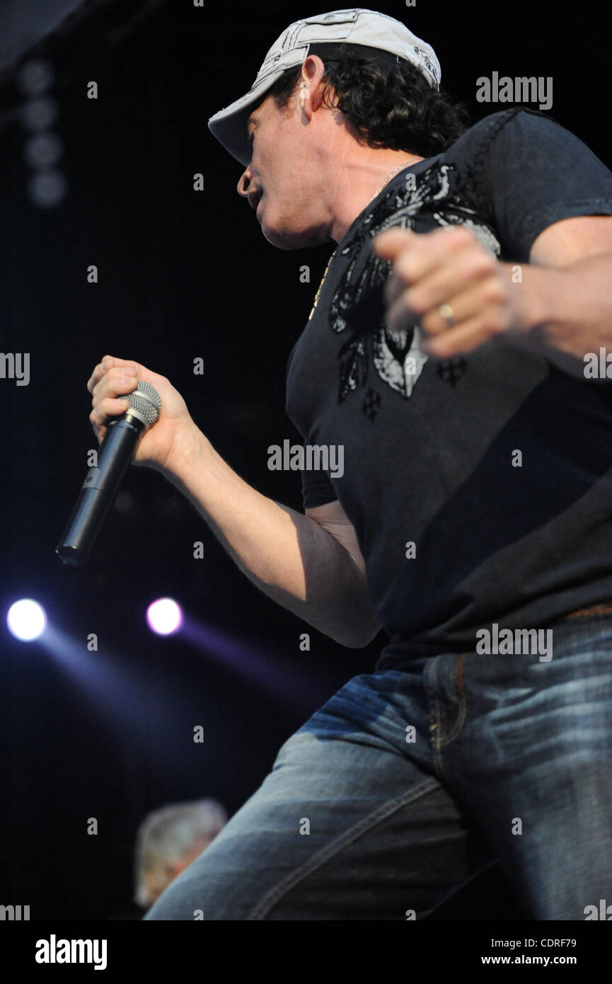 Ernie and the automatics hi-res stock photography and images - Alamy