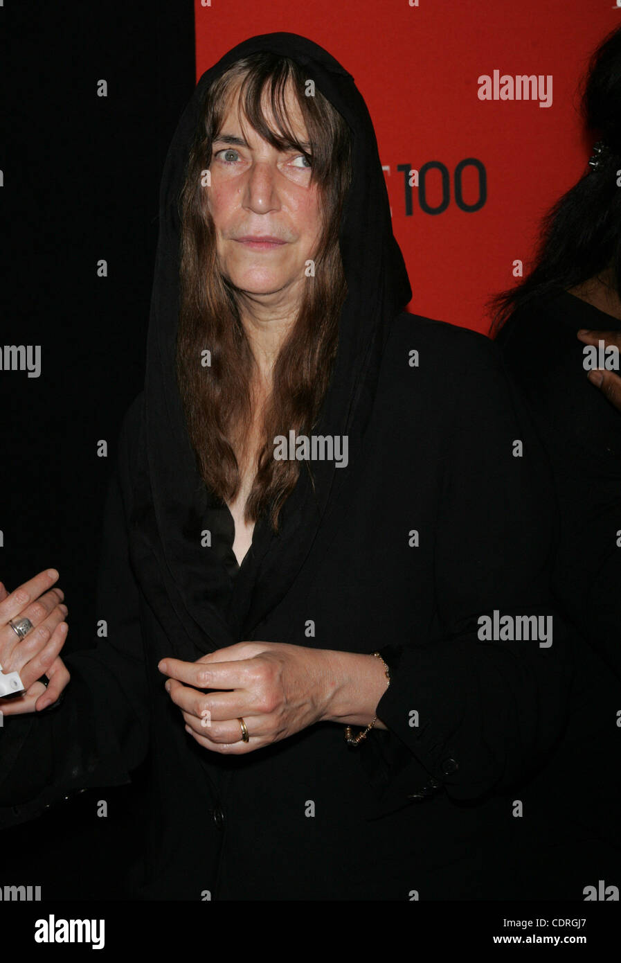 Apr. 26, 2011 - New York, New York, U.S. - PATTI SMITH arrives for the ...