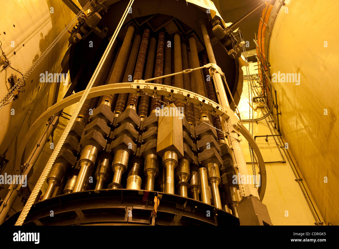 Nuclear containment building hi-res stock photography and images - Alamy