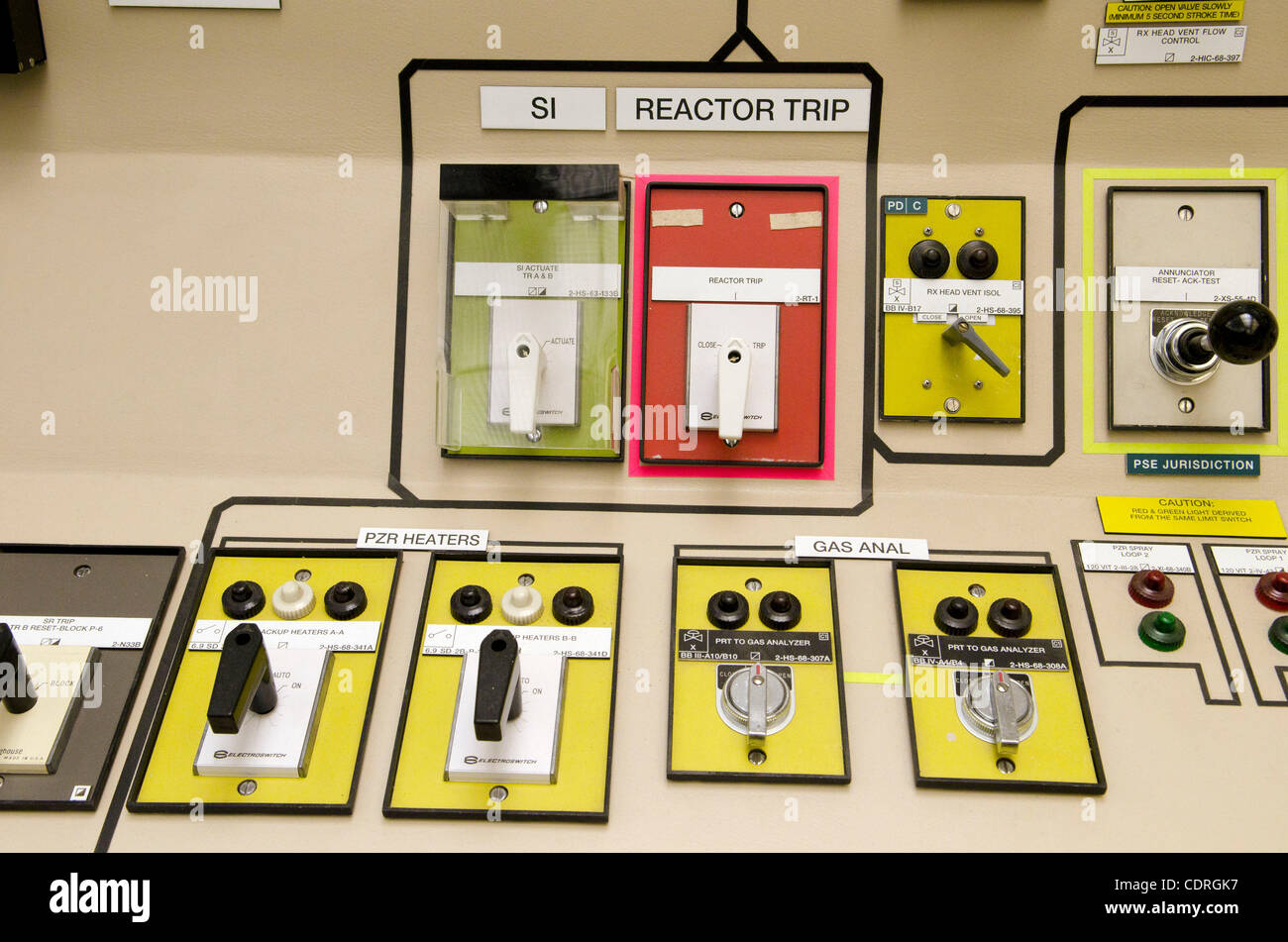 April 29, 2011 - Spring City, Tennessee, U.S. - A control room of No. 2 ...